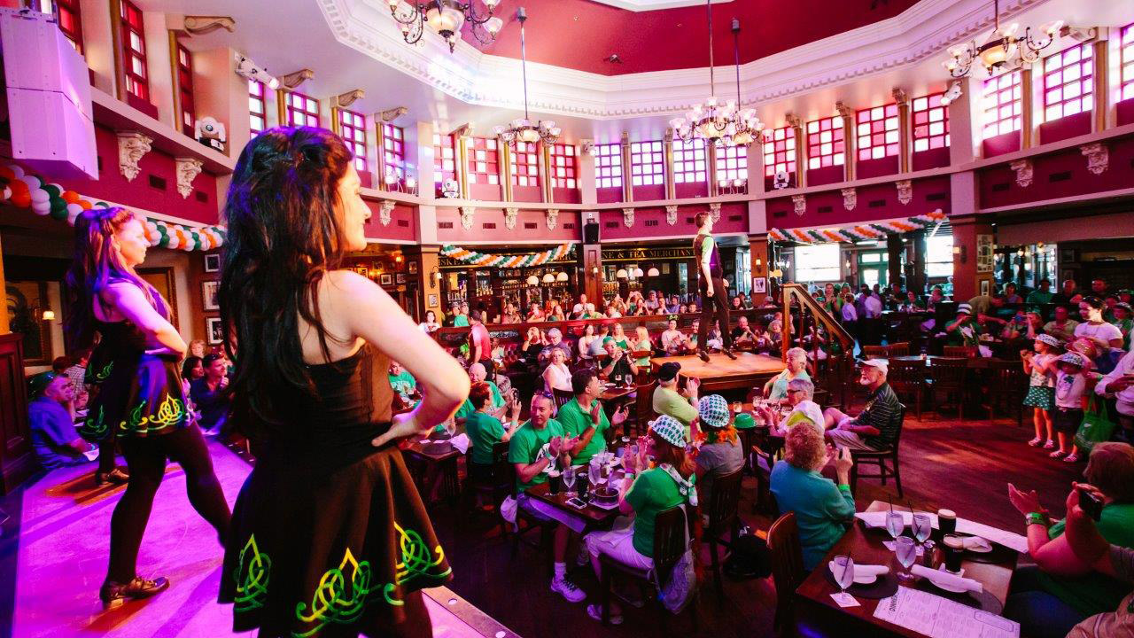 Best Bars in the Walt Disney World Resort® - The Curated Travel ...