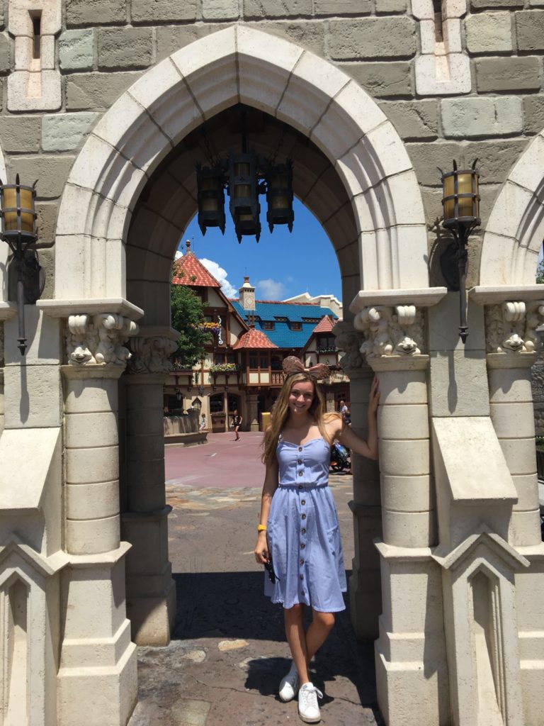 Best Places to Take Pictures in Walt Disney World® Resort - The Curated ...